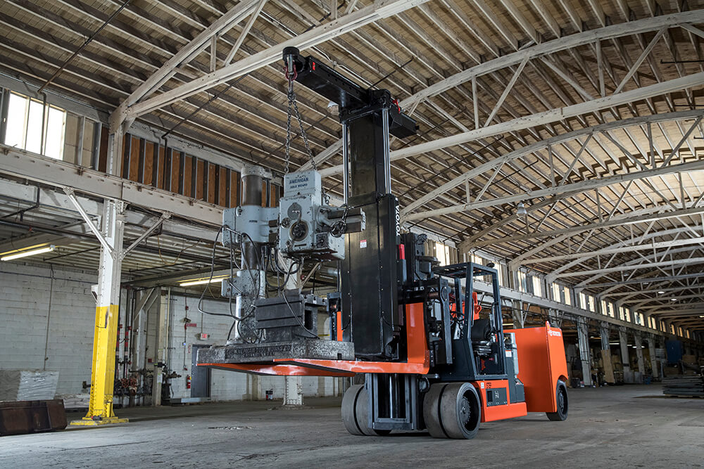 A Guide to High-Capacity Forklift Attachments | Toyota Forklifts Blog