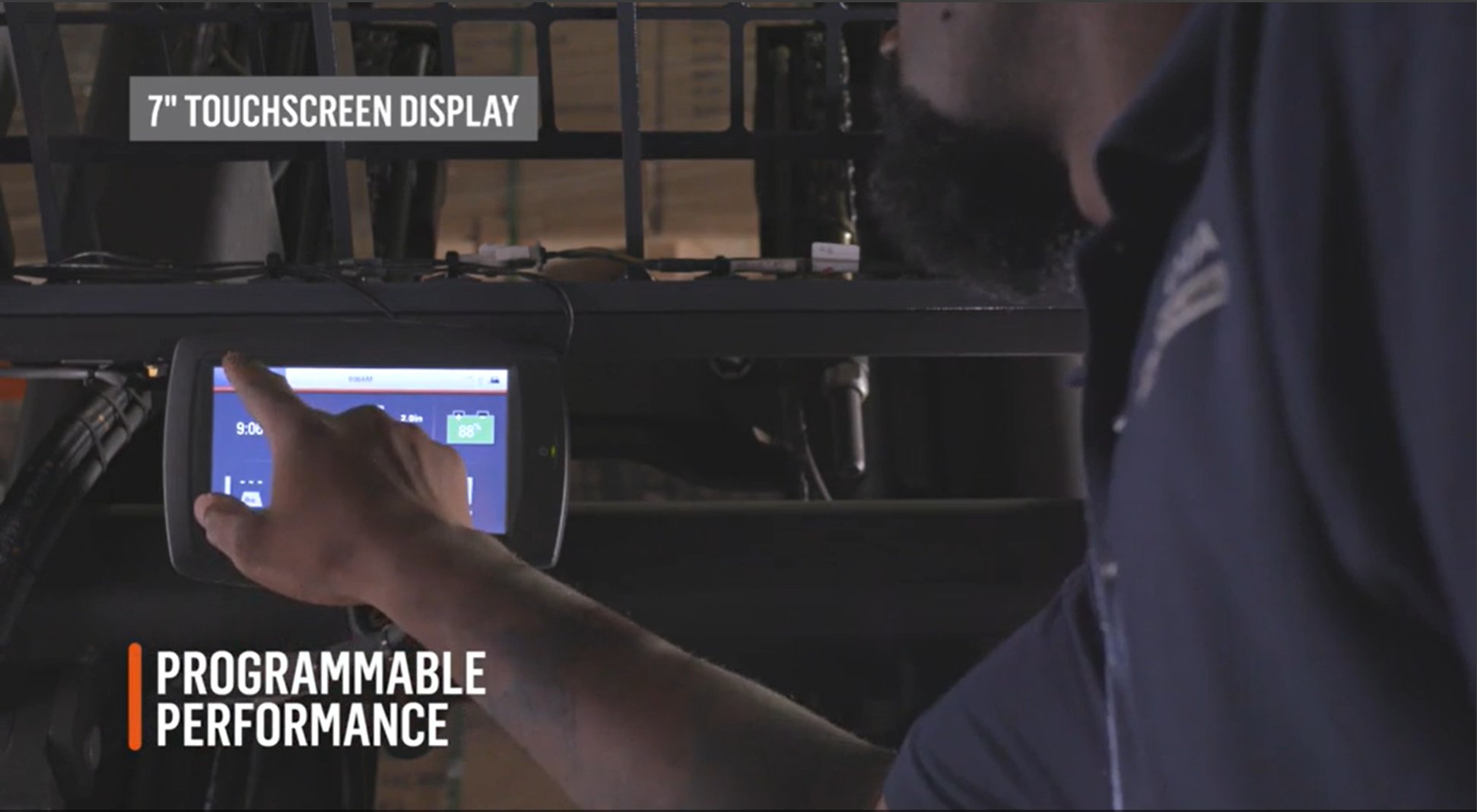 Multifunction 7" Touchscreen Display | Toyota Forklifts